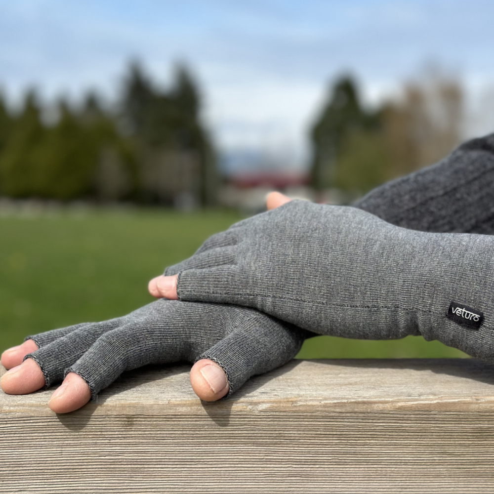 Infrared Gloves - Stay Warm and Cozy with Our Best Collection